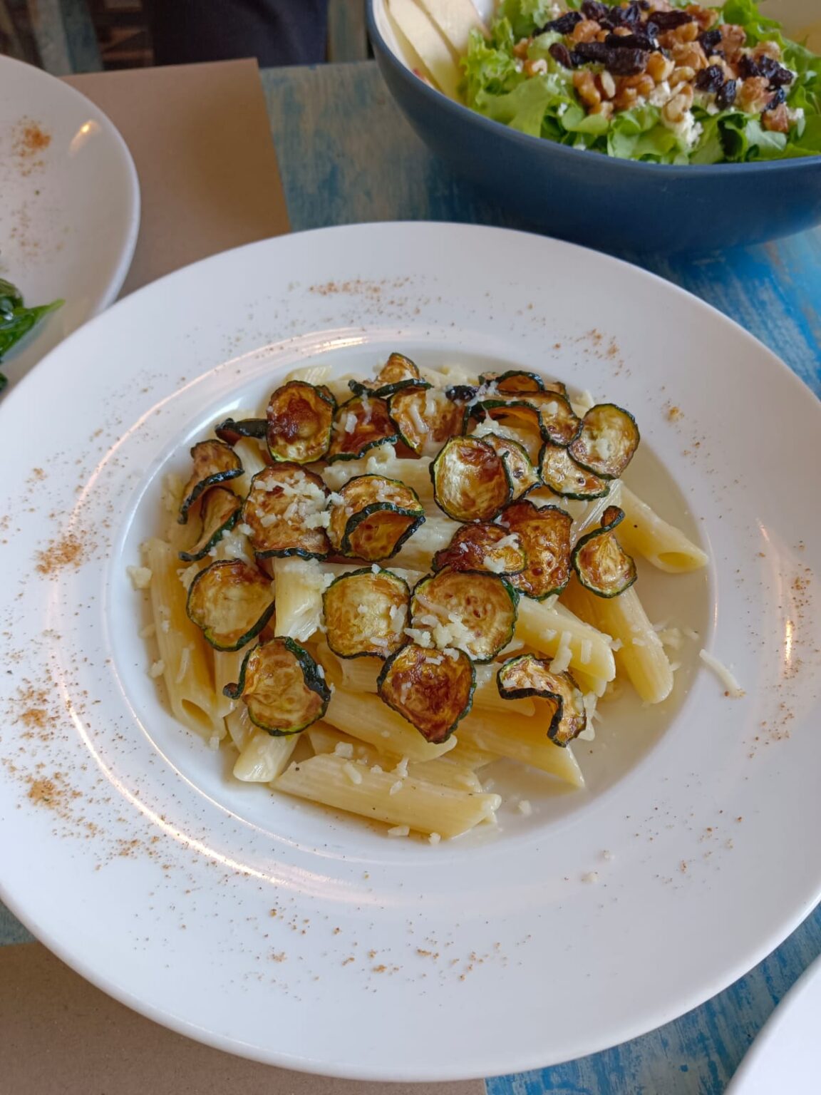 Best Restaurants in Labuan Bajo - 10 Amazing Places to Eat - Guide Your ...