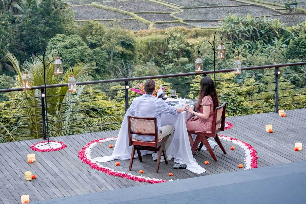 336 Travel Couple Instagram Captions And Romantic Quotes